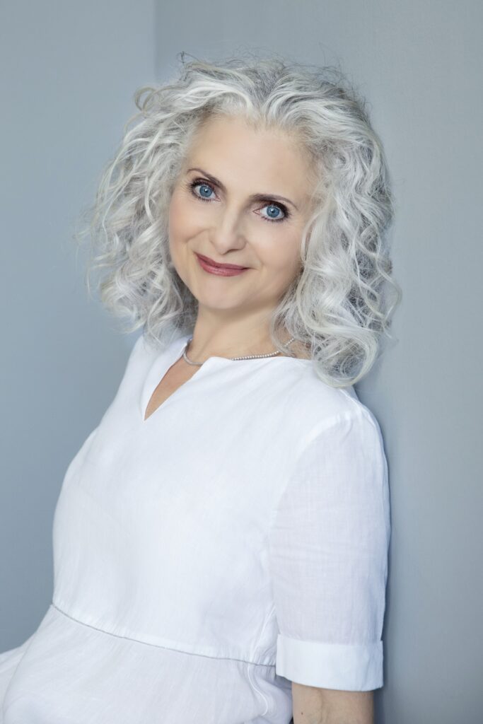 MAKE IT REAL - Modita Starseed Consulting